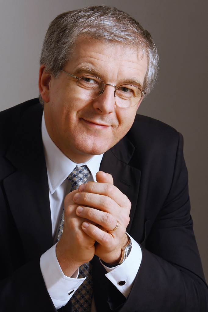 Interview : Le couple franco-allemand, moteur du Code européen du droit ...